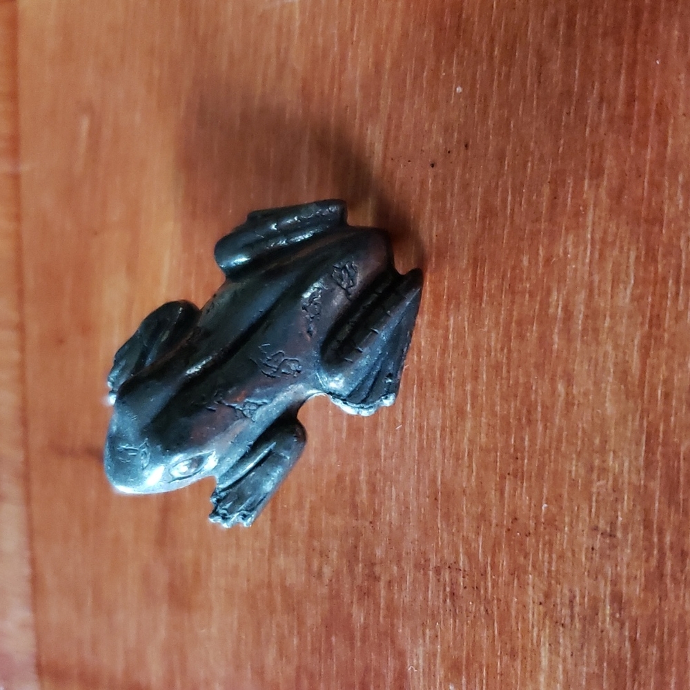 1993 Danforth Pewter Frog - Gem